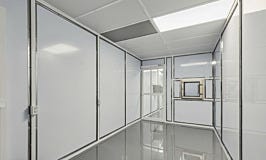 USP Compounding Pharmacy Cleanroom