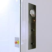 Cleanroom Airlocks for Personnel
