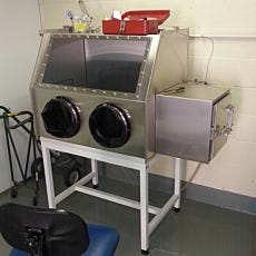 Negative Pressure & Vacuum Glove Boxes