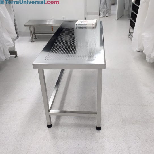 BioSafe® Stainless Steel Cleanroom Tables