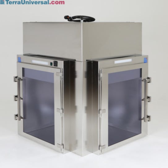 Smart Refrigerated Pass-Through Chambers | Terra Universal