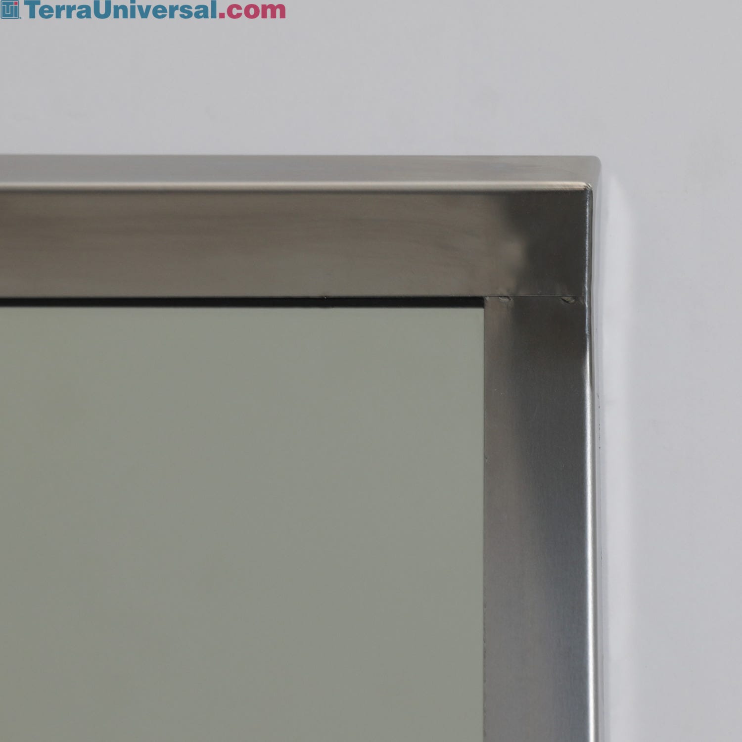 Flush-Mount Cleanroom Mirrors