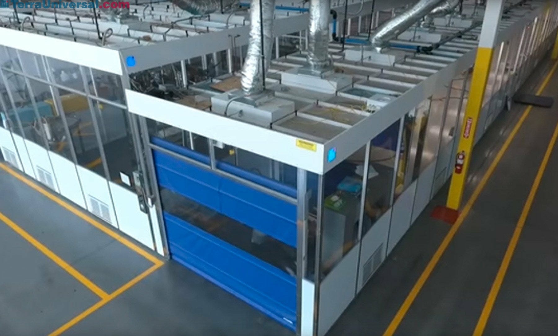 Cleanroom Accessories and Components