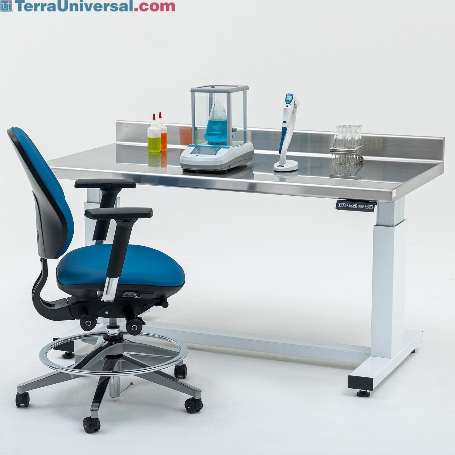 ErgoHeight Adjustable Work Stations | Terra Universal