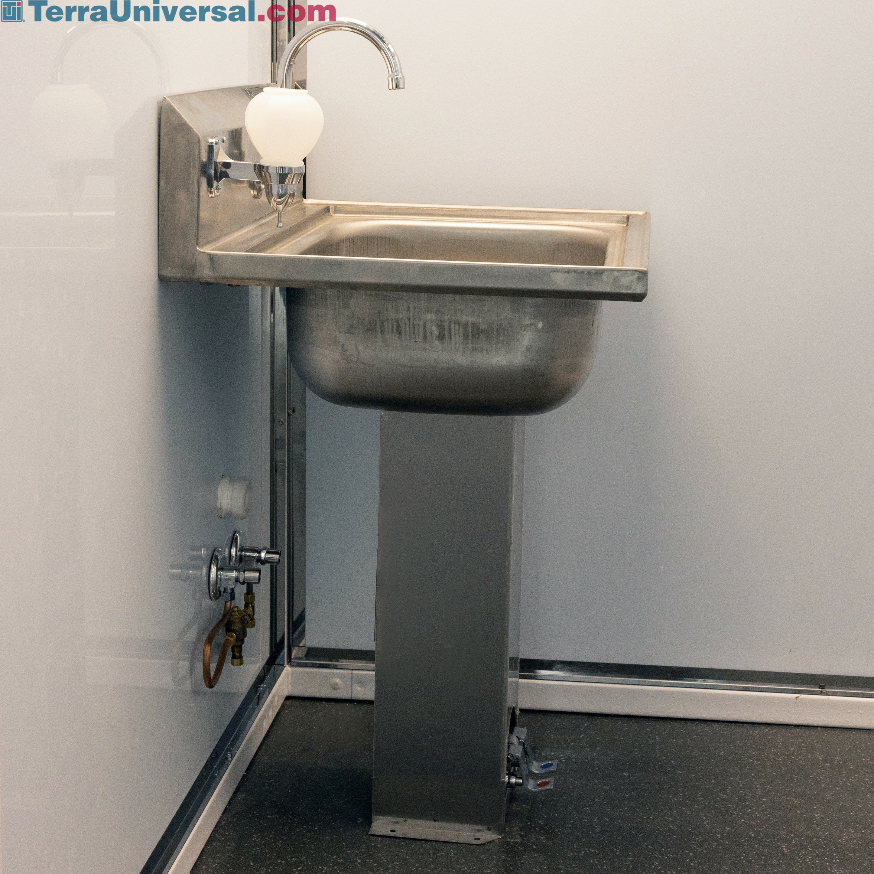 USP Compounding Cleanrooms