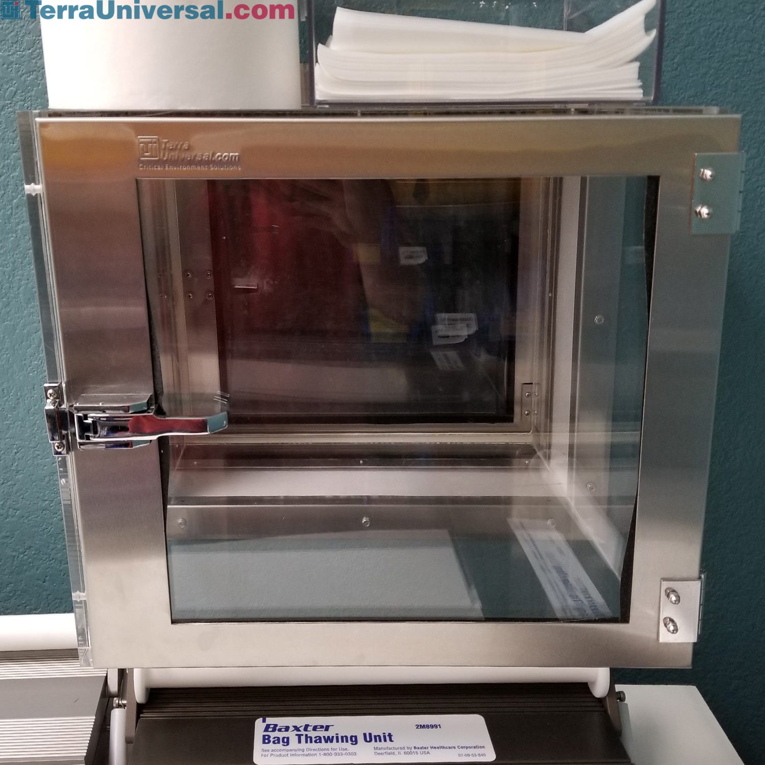 General-Use Pass-Through Chambers