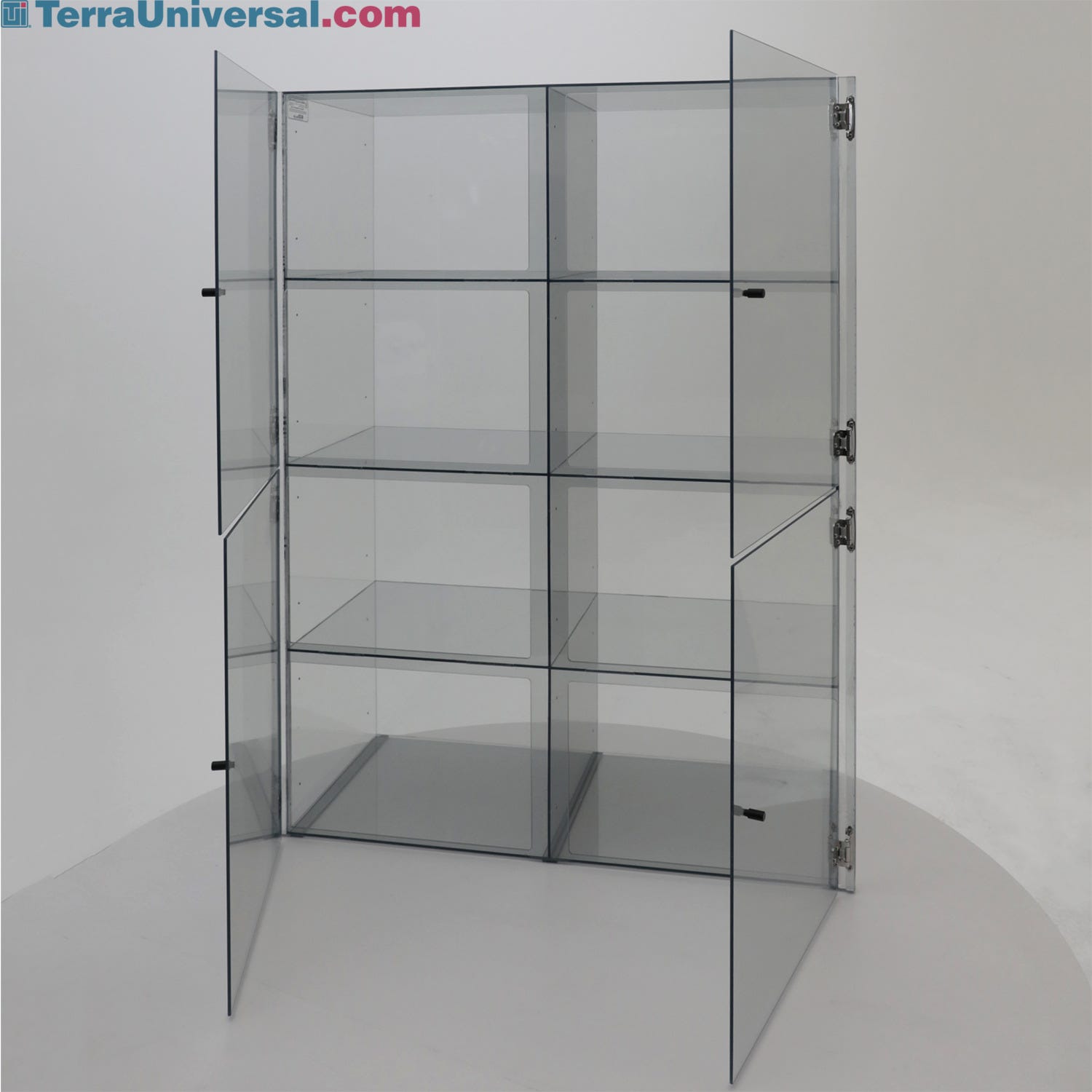 Contamination-Free Plastic Storage Cabinets