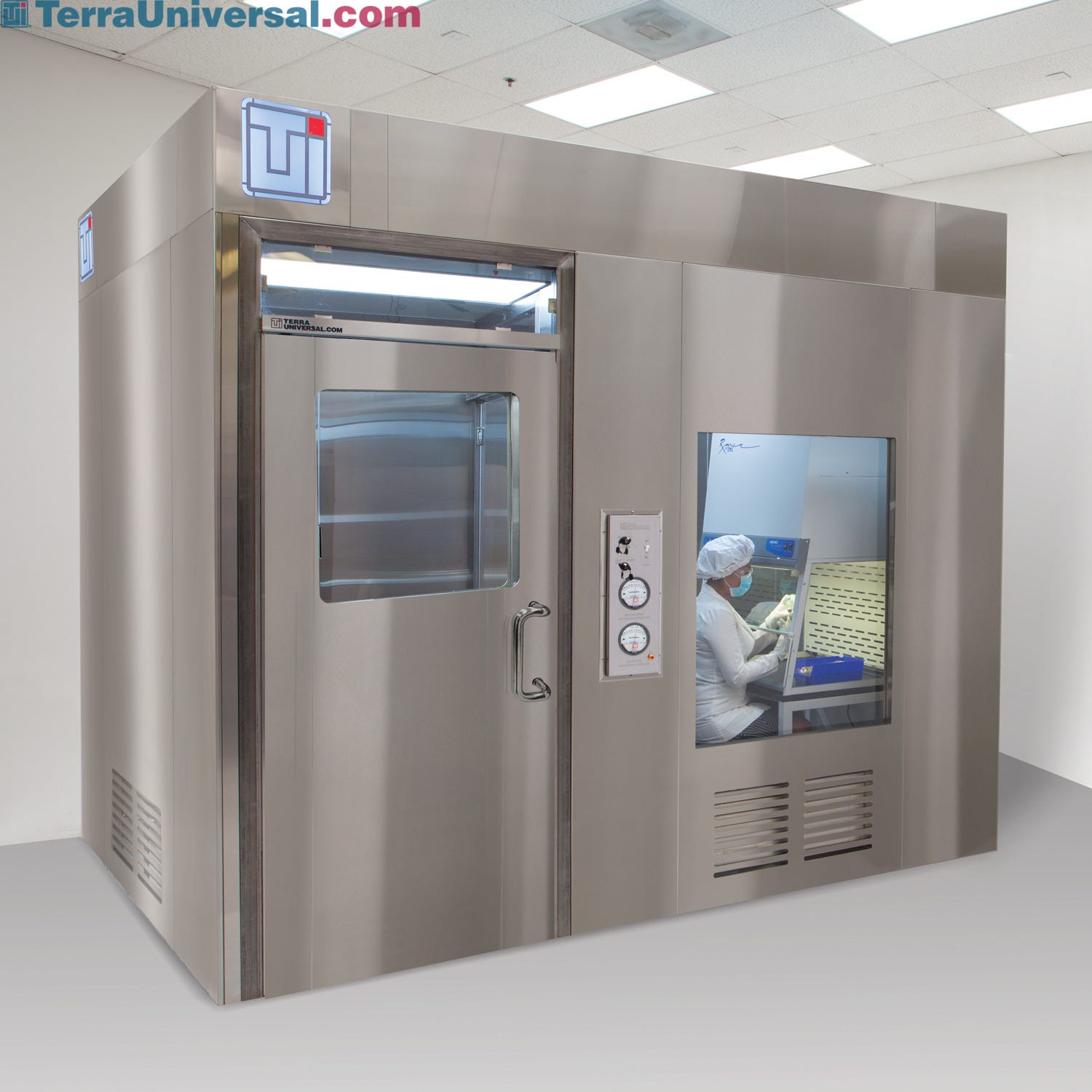 USP Compounding Cleanrooms