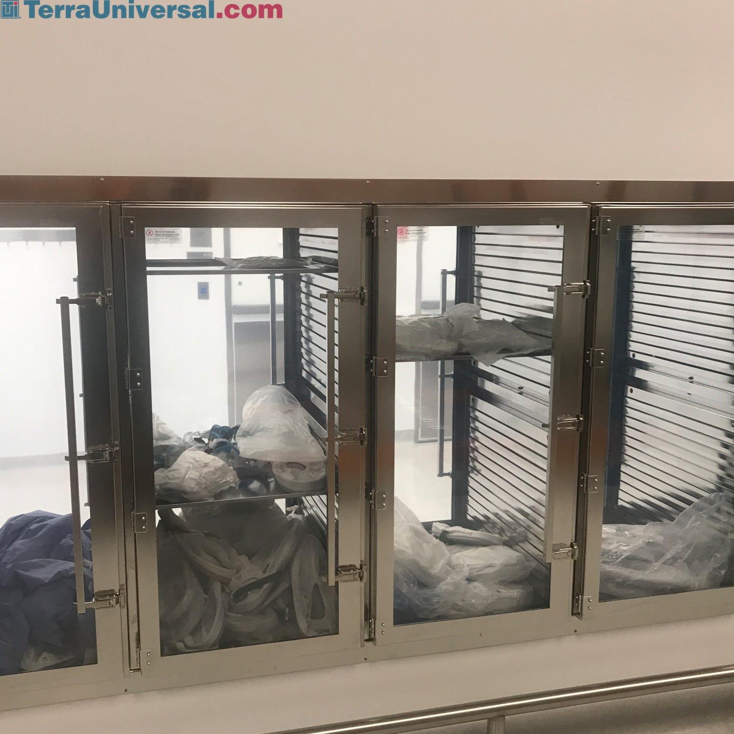 General-Use Pass-Through Chambers