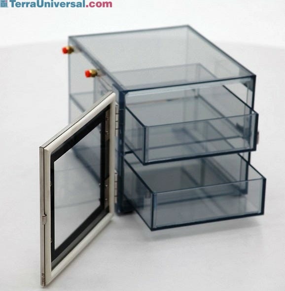 Portable and Benchtop Desiccators