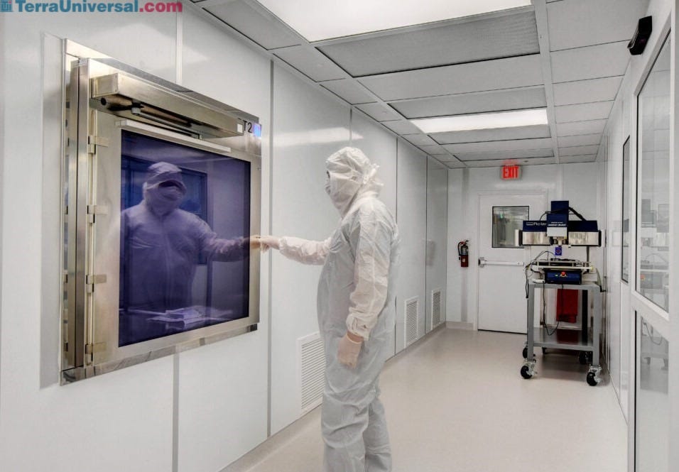 CleanMount® Pass-Through Chambers