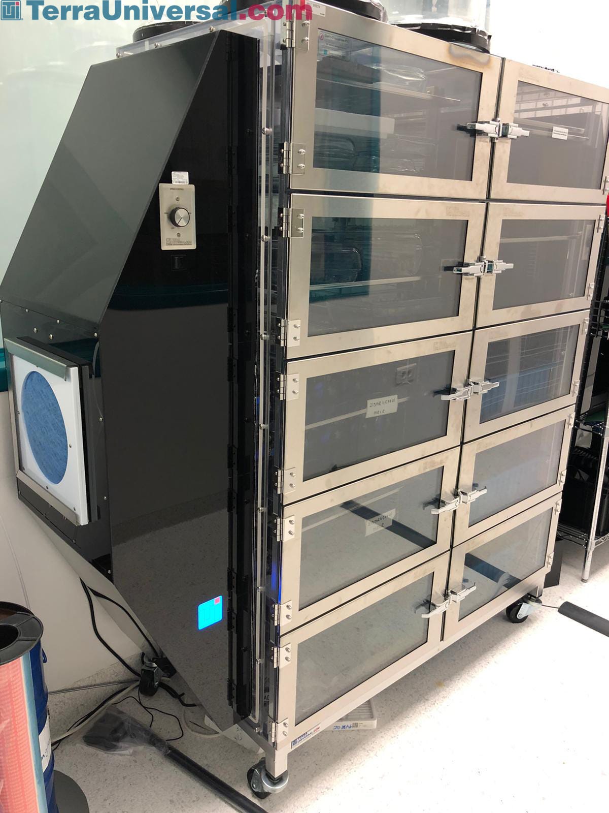 Specialty Desiccator Cabinets