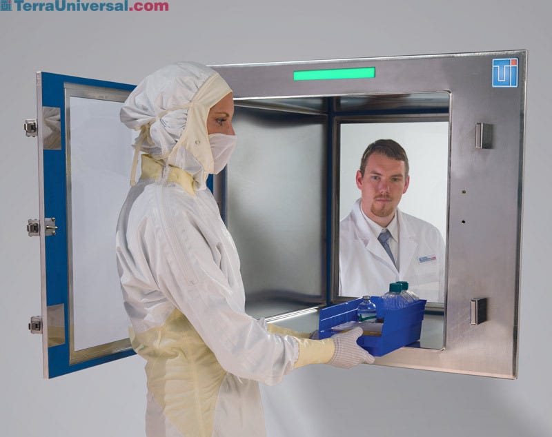 Smart® BioSafe® CleanMount® Pass-Throughs Chambers