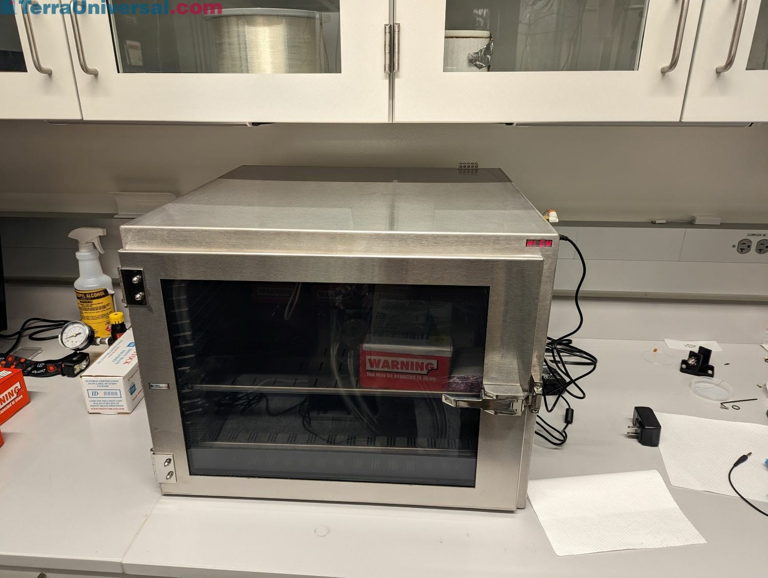 Smart® Desiccator Cabinets