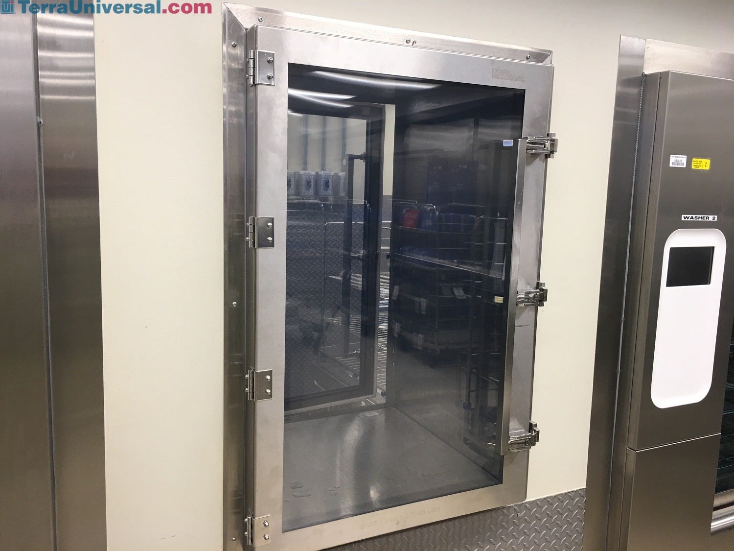 General-Use Pass-Through Chambers