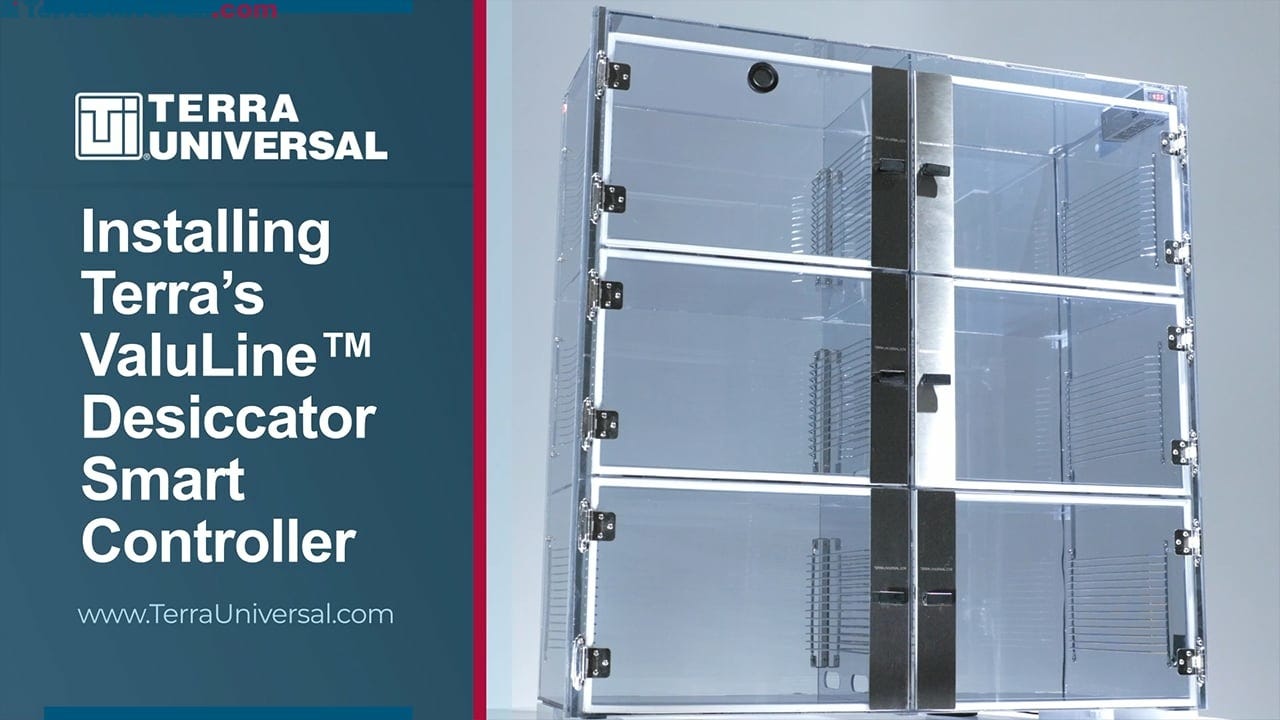 Desiccators & Desiccator Cabinets