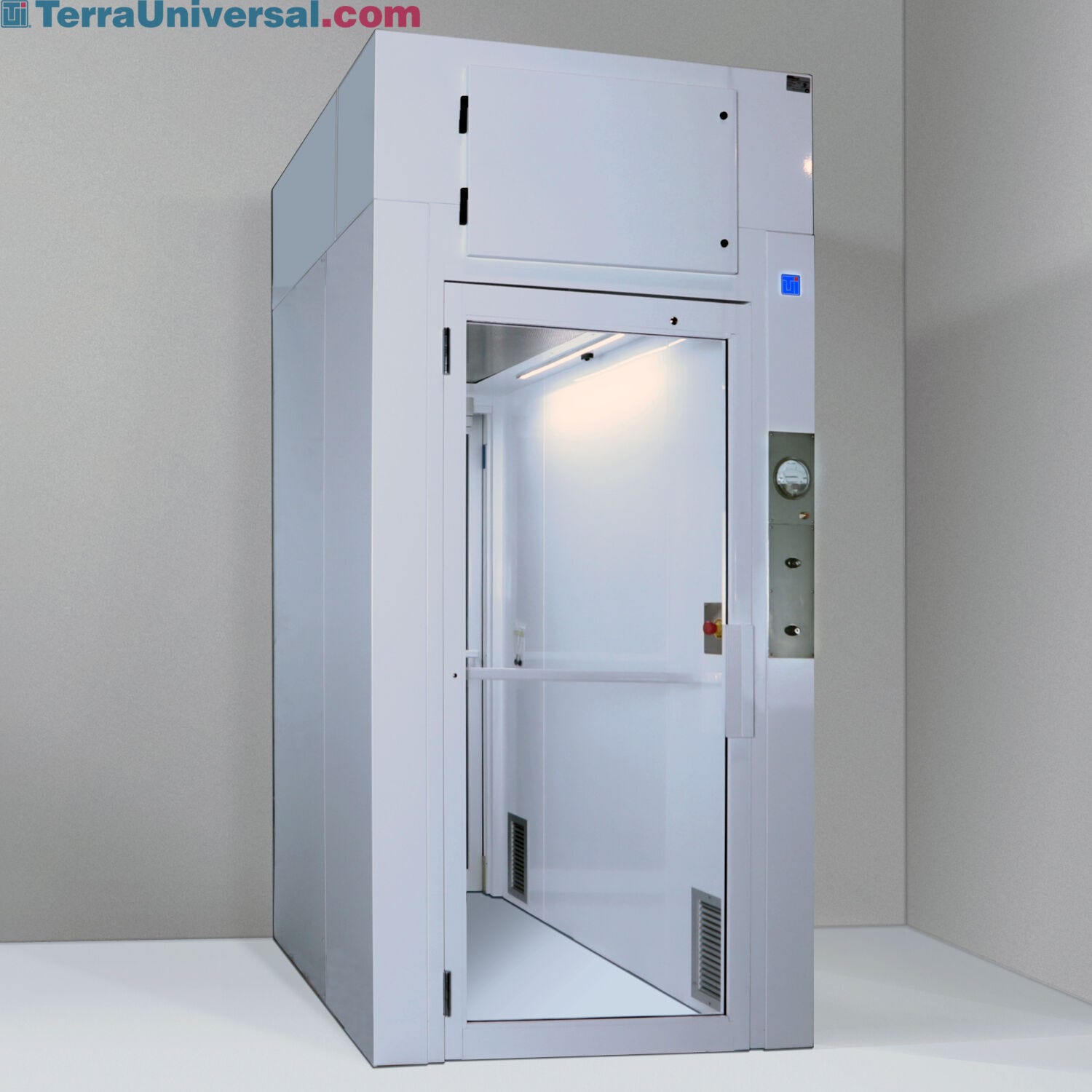 Cleanroom Airlocks for Personnel