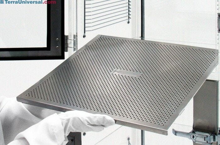 Tray; Renewable, 304 SS, 15" W x 15" D x 0.5" H for DesiTray 1900-01