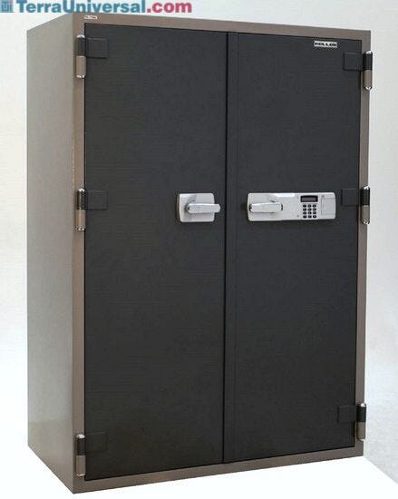 Safe; 45.25" W x 25" D x 63.5" H, Keypad | Terra Universal