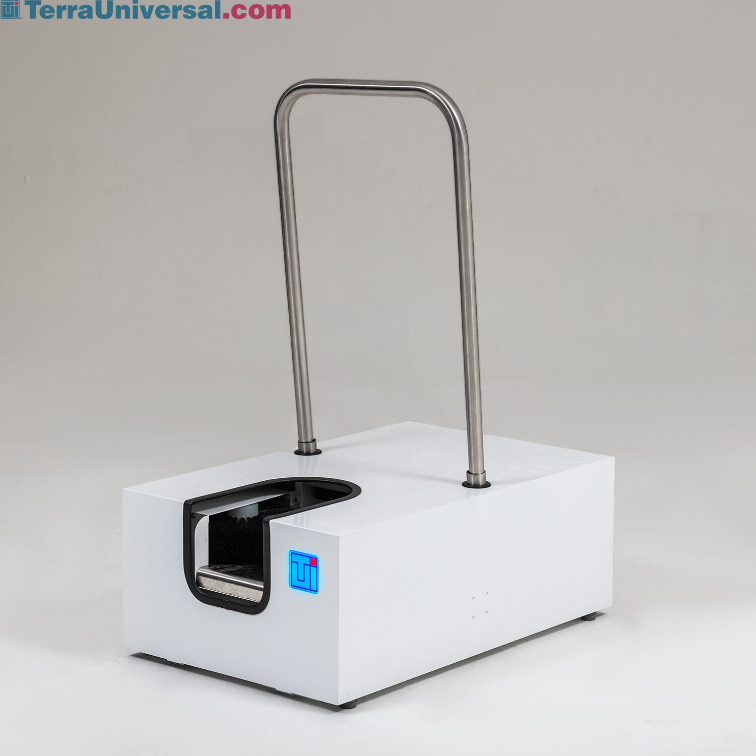 Motorized Shoe Cleaners with Built-In Vacuum and HEPA Filtration