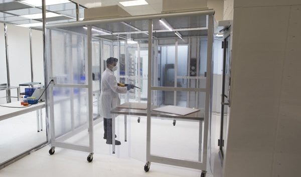 Portable CleanBooth Vertical Laminar Flow Enclosure